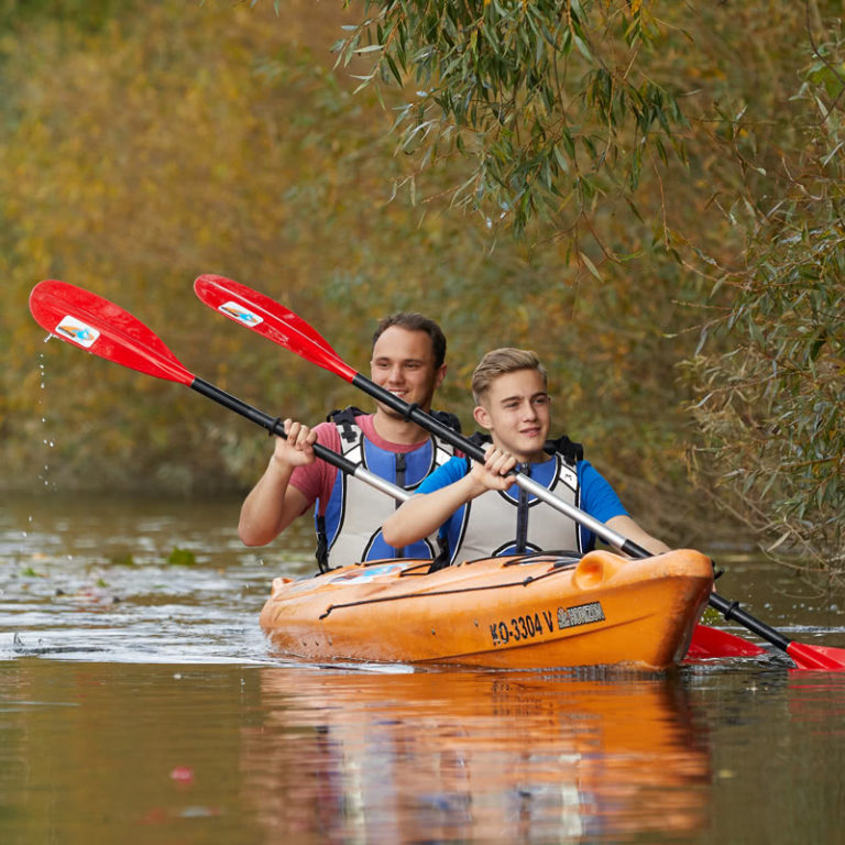 Kanutouren auf der Lahn in Hessen buchen | Lahn Kanu